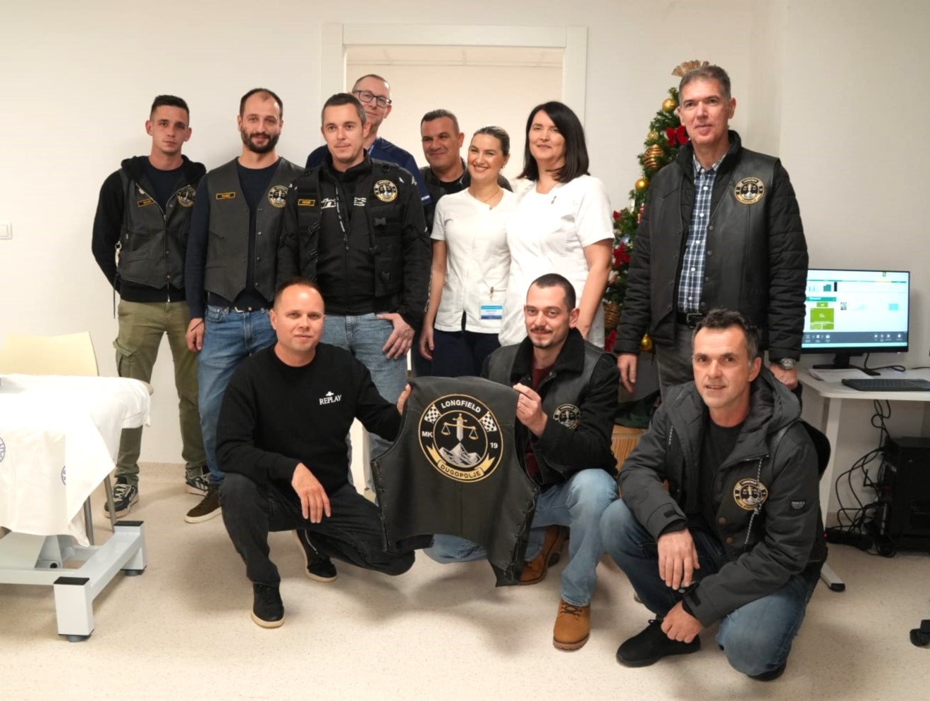 Humanost na djelu: Dugopoljski bikeri donirali KBC-u Split robotski uređaj za rehabilitaciju ...